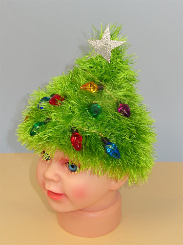 Ravelry: Childrens Easy Christmas Tree Beanie Hat pattern by Christine ...