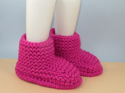 Ravelry: Super Chunky Simple Garter Stitch Ankle Boots pattern by ...