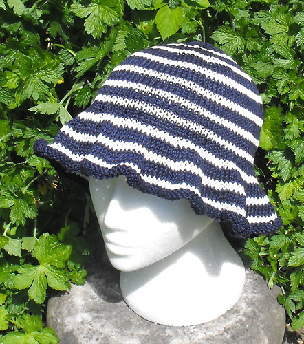 Ravelry: FRENCH FLOPPY HAT pattern by Christine Grant