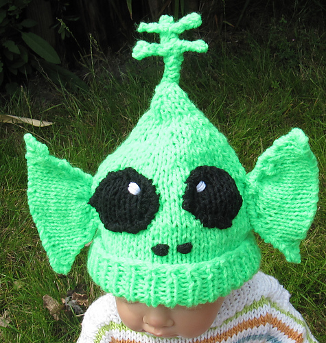 Ravelry: Baby Big Ears Alien Beanie Hat pattern by Christine Grant