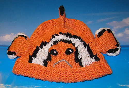 Ravelry: "Clowning Around" Clown Fish Beanie pattern by Christine Grant