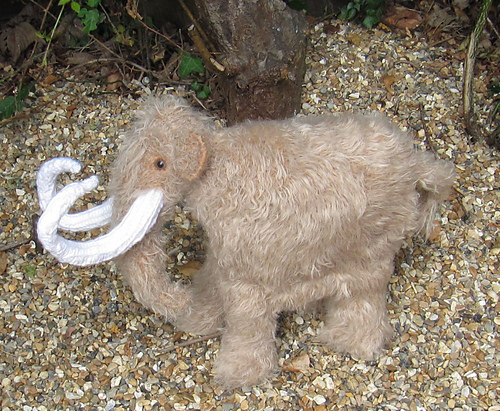 Ravelry: Mammoth Woolly Mammoth pattern by Christine Grant