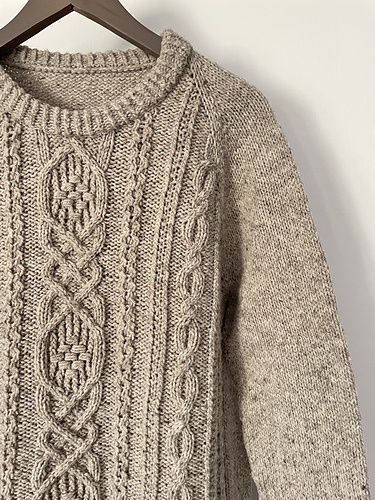Ravelry: Serpula Sweater pattern by Magda Andres