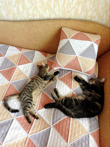 Ravelry: Triforce blanket pattern by Marina Guseva