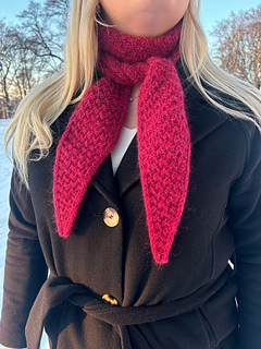 Ravelry: Amelia Scarf pattern by MÁIRE by Maria
