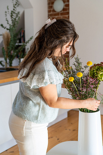 Ravelry: Theophrastus pattern by Valerie Rachel