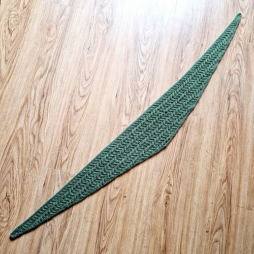 Ravelry: Elisabeth Scarf pattern by Lisa Hannes