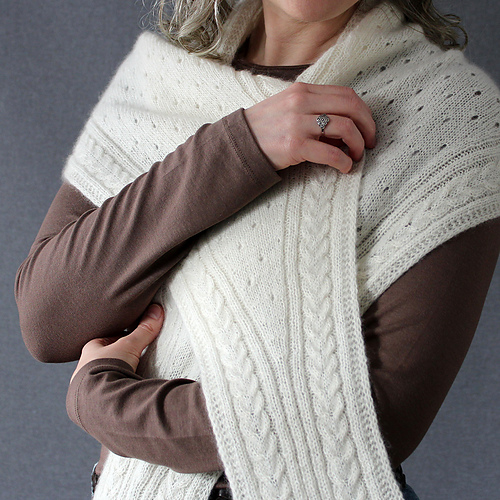 Ravelry: Sparkling Water Wrap pattern by Lisa Hannes