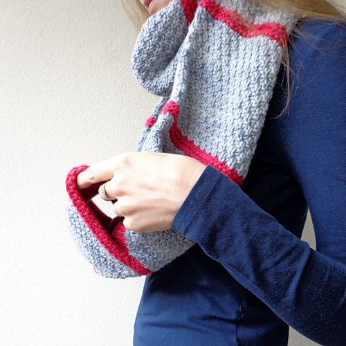 Ravelry: Roo-Loop pattern by Lisa Hannes