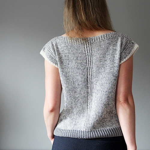 Ravelry: Sprinkle Tee pattern by Lisa Hannes
