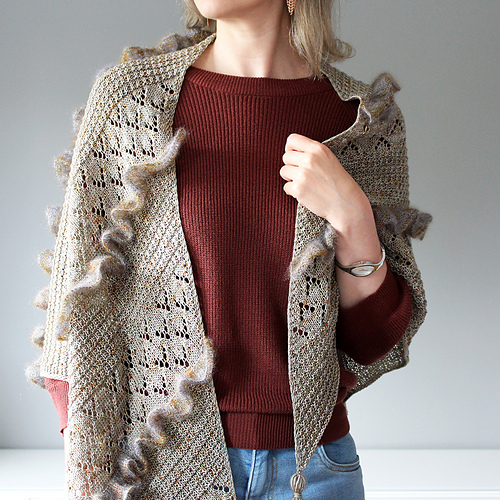 Ravelry: Ruffle Snuggle Shawl pattern by Lisa Hannes