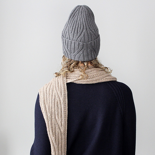 Ravelry: Coral Reef Hat pattern by Lisa Hannes