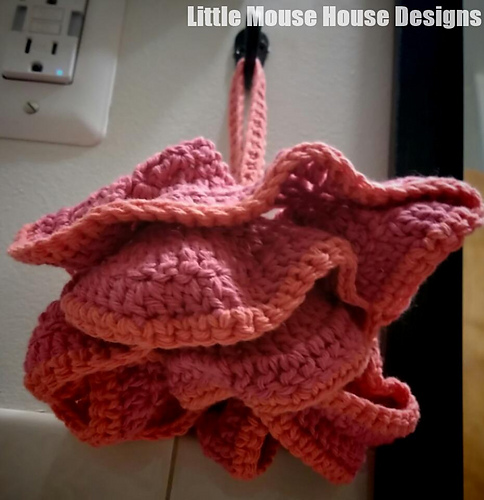 Ravelry: Loopy Bath Loofah pattern by Little Mouse House Designs