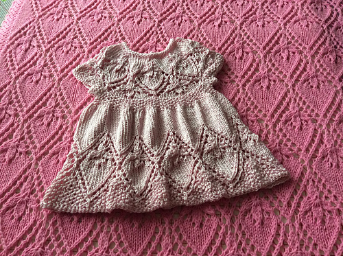 Ravelry: Cora Dress pattern by Suzie Sparkles