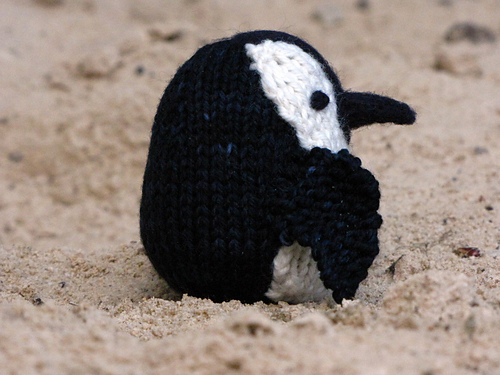 Ravelry: Penguin pattern by Linda Dawkins