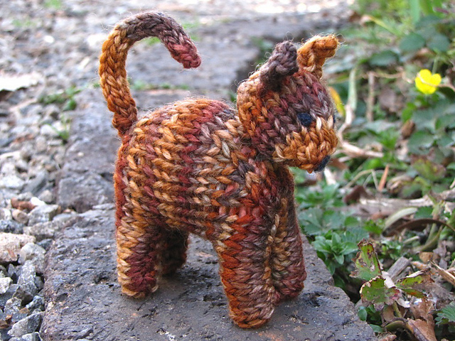 Ravelry: Cat pattern by Linda Dawkins