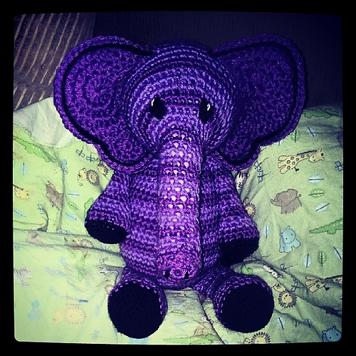 Ravelry: Stor virkad elefant pattern by Lina Månulv