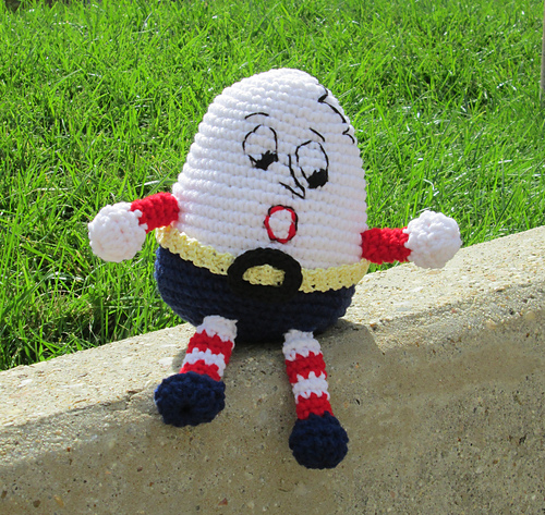 Ravelry: Humpty Dumpty in Crochet pattern by Phyllis Serbes