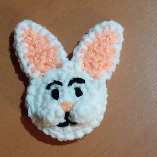 Ravelry: Bunny Fridge Magnet pattern by Pia Thadani