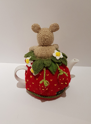 Ravelry: Strawberry Dormouse Tea Cosy pattern by Marcelline Simonotti