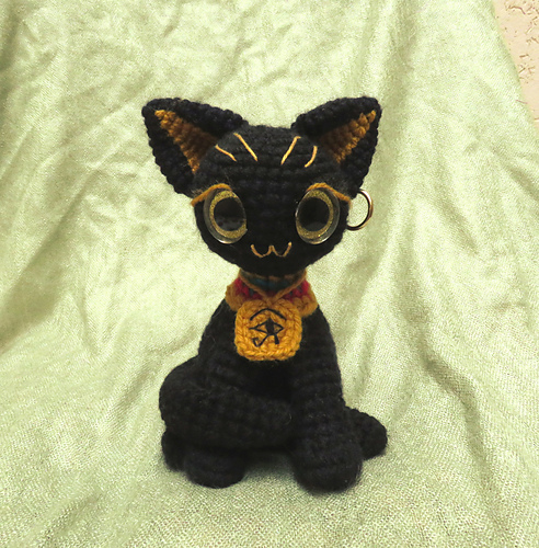Ravelry: Cute Bastet pattern by Gato Fu