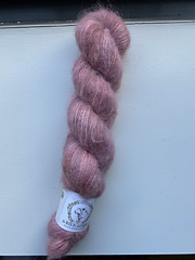 Ravelry: La Bien Aimée Kumo