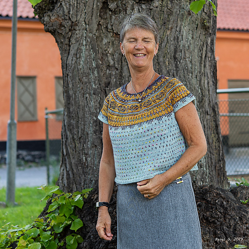Ravelry: Usekh (guldkragen) pattern by marias garn