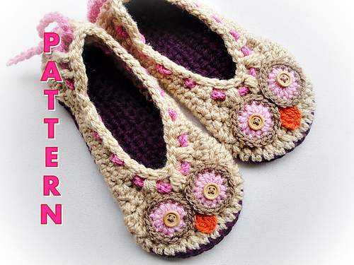 Ravelry: Cuddling Owls Slippers pattern by Maria Manuel