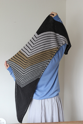 Ravelry: Somber pattern by Sylvia McFadden