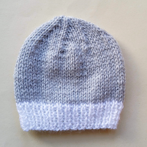 Ravelry: Plain and Simple Baby Hat pattern by marianna mel