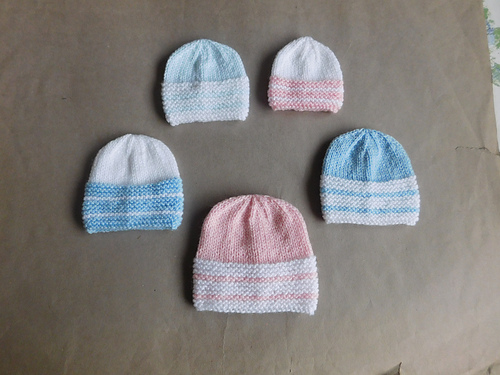 Ravelry: Babbity Baby Hat pattern by marianna mel