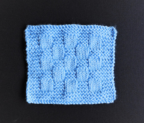 Ravelry: Baby Bonding Squares pattern by marianna mel