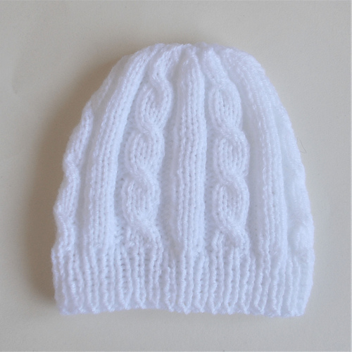 Ravelry: Cabled Baby Hat pattern by marianna mel