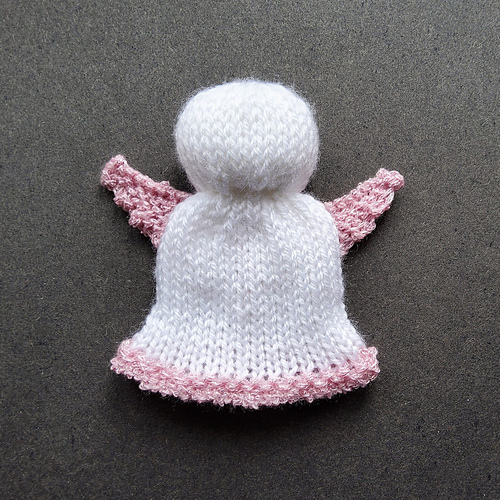 Ravelry: Sweet Little Angels pattern by marianna mel