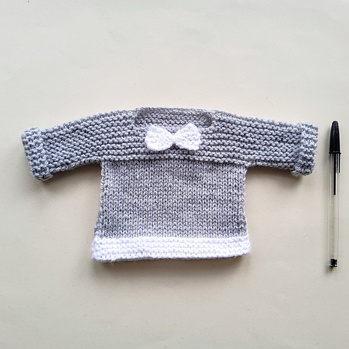 Ravelry: LITTLE CHAY Easy Pullover Sweater pattern by marianna mel