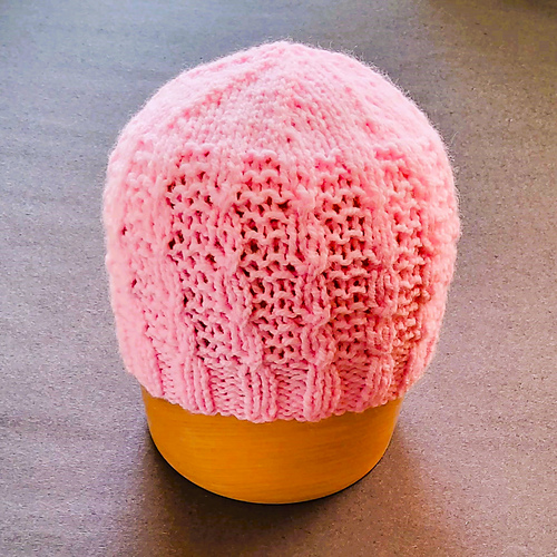 Ravelry: Tivoli Baby Hat pattern by marianna mel