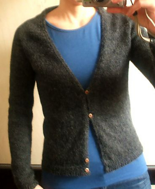 Ravelry: marico's slanted Sleeven