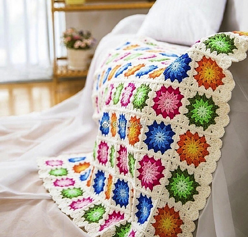 Ravelry: easy multi colored blanket pattern by Marina Zvirgzdina
