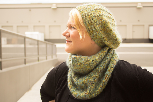 Ravelry: Peavine Hat and Cowl Set pattern by Kristen Ashbaugh-Helmreich