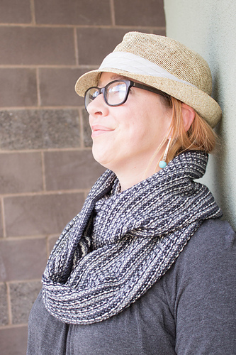 Ravelry: Tres Tosh Cowl pattern by Kristen Ashbaugh-Helmreich