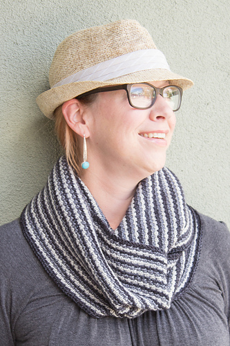 Ravelry: Tres Tosh Cowl pattern by Kristen Ashbaugh-Helmreich