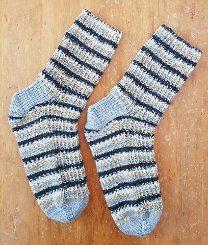 Ravelry: Farrow-Rib Socks pattern by Settlers Grove Designs