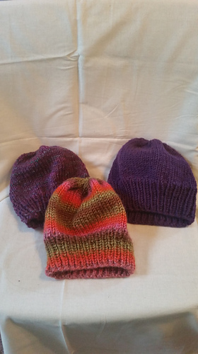 Ravelry: Simple Slouchy Hat pattern by Marisa Dickinson
