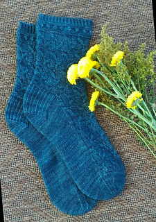 Ravelry: marlysmarie's Carrots & Radishes socks