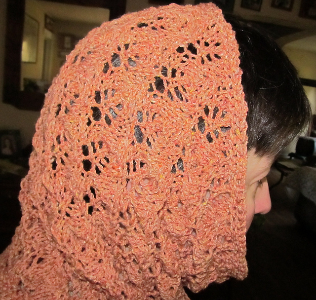Ravelry: Autumn Lace Cowl pattern by Mary Leck