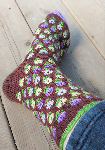 Ravelry: Country Rosebud Socks pattern by Sarah L Kelly