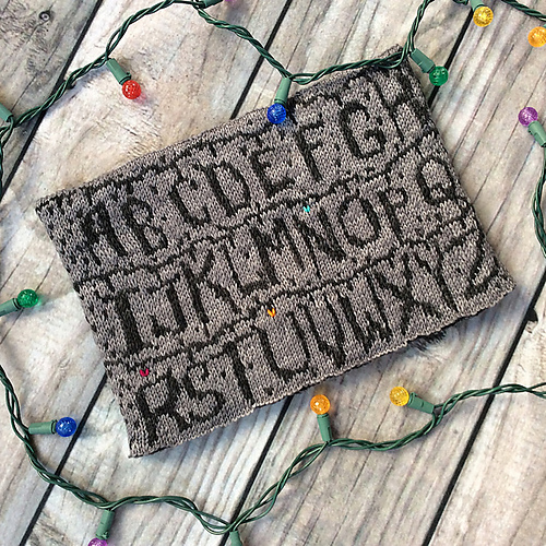Ravelry: Stranger Things Cowl pattern by Mary Annarella