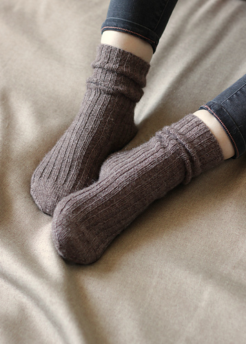 Ravelry: Base socks pattern by Maryna Charushina