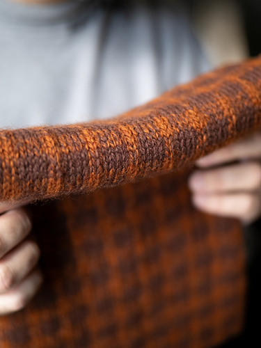 Ravelry: Rustic Cabin Cowl pattern by Les Garçons