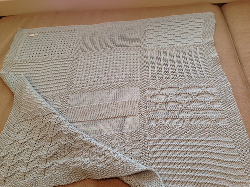 Ravelry: Wee Baby Blocks pattern by Susan Barstein